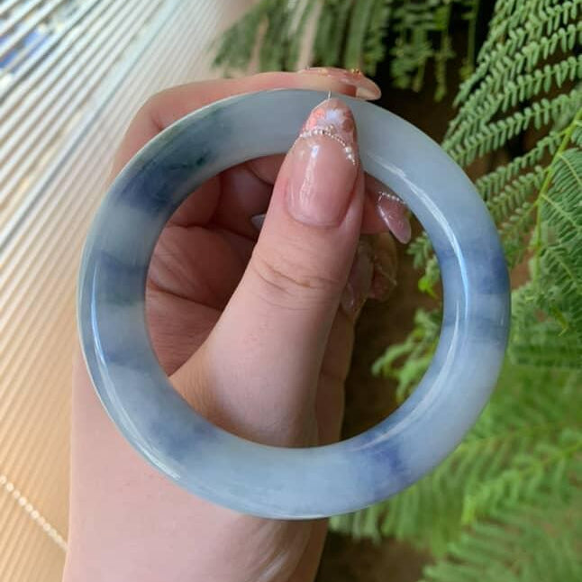 "Live" Natural High End Icy Smooth Texture Jadeite Jade Tradition Roun ...