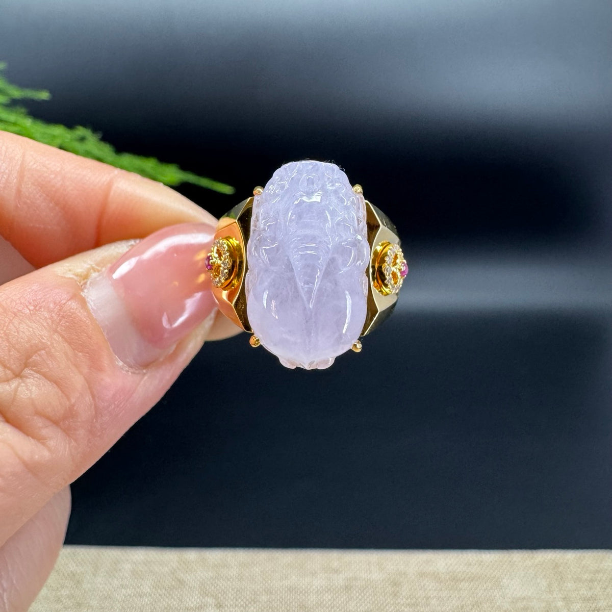RealJade® 18K Yellow Gold Icy Lavender Jadeite Jade PiXiu Ring ...