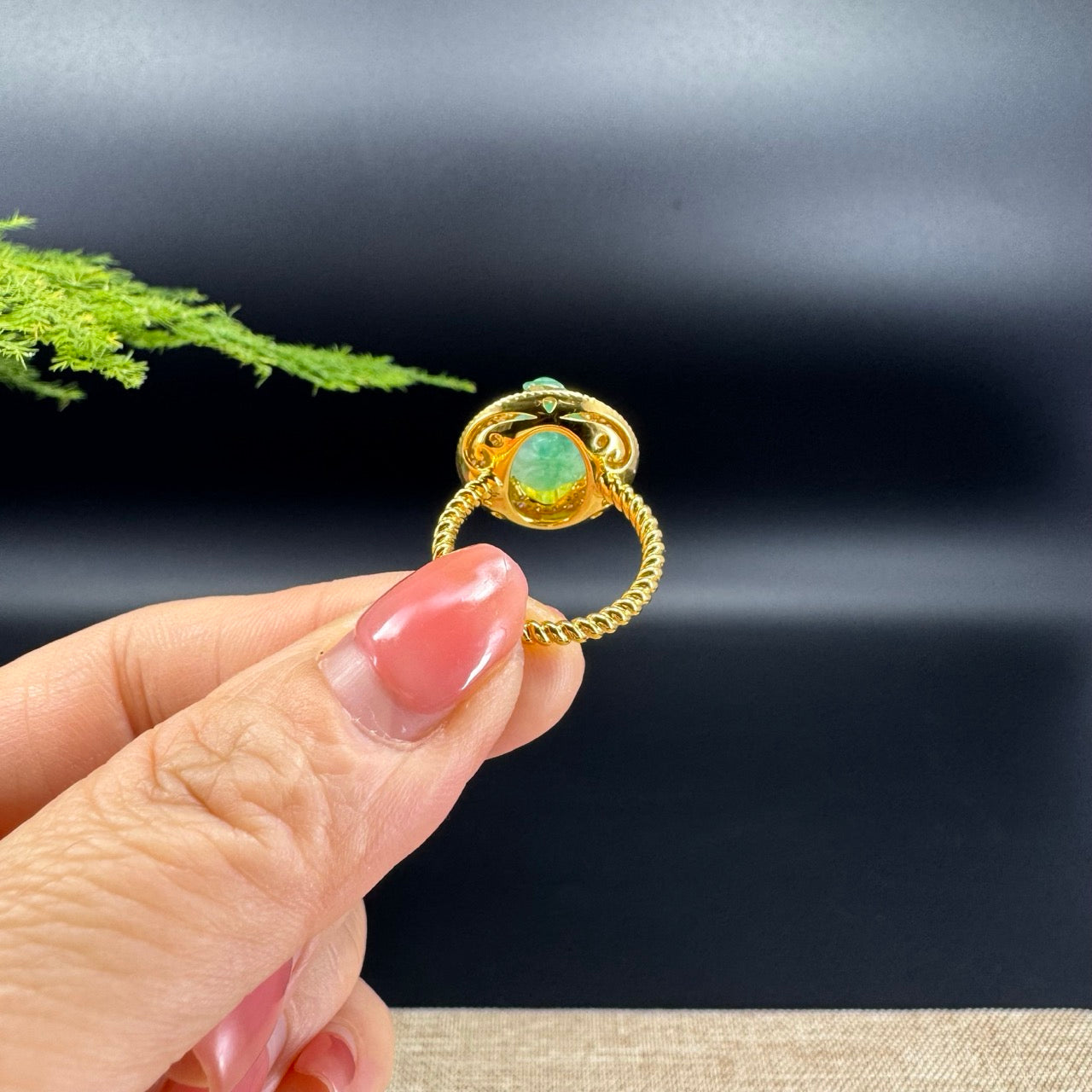 RealJade® "Signature Signet" 18K Yellow Gold Icy Green Jadeite Jade Di ...