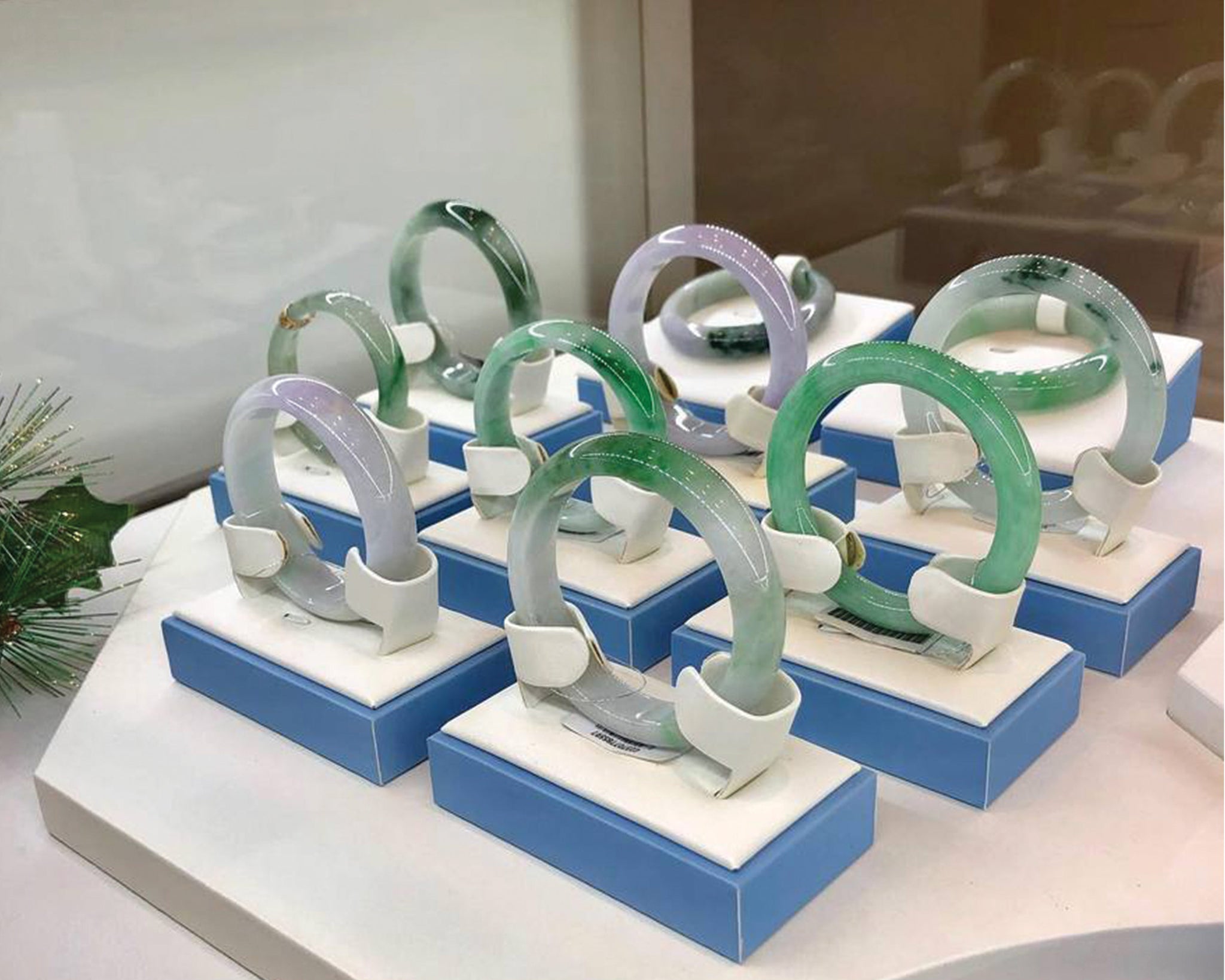 How to Determine Jade Value: The 2Ts + 4Cs Method – RealJade® Co.